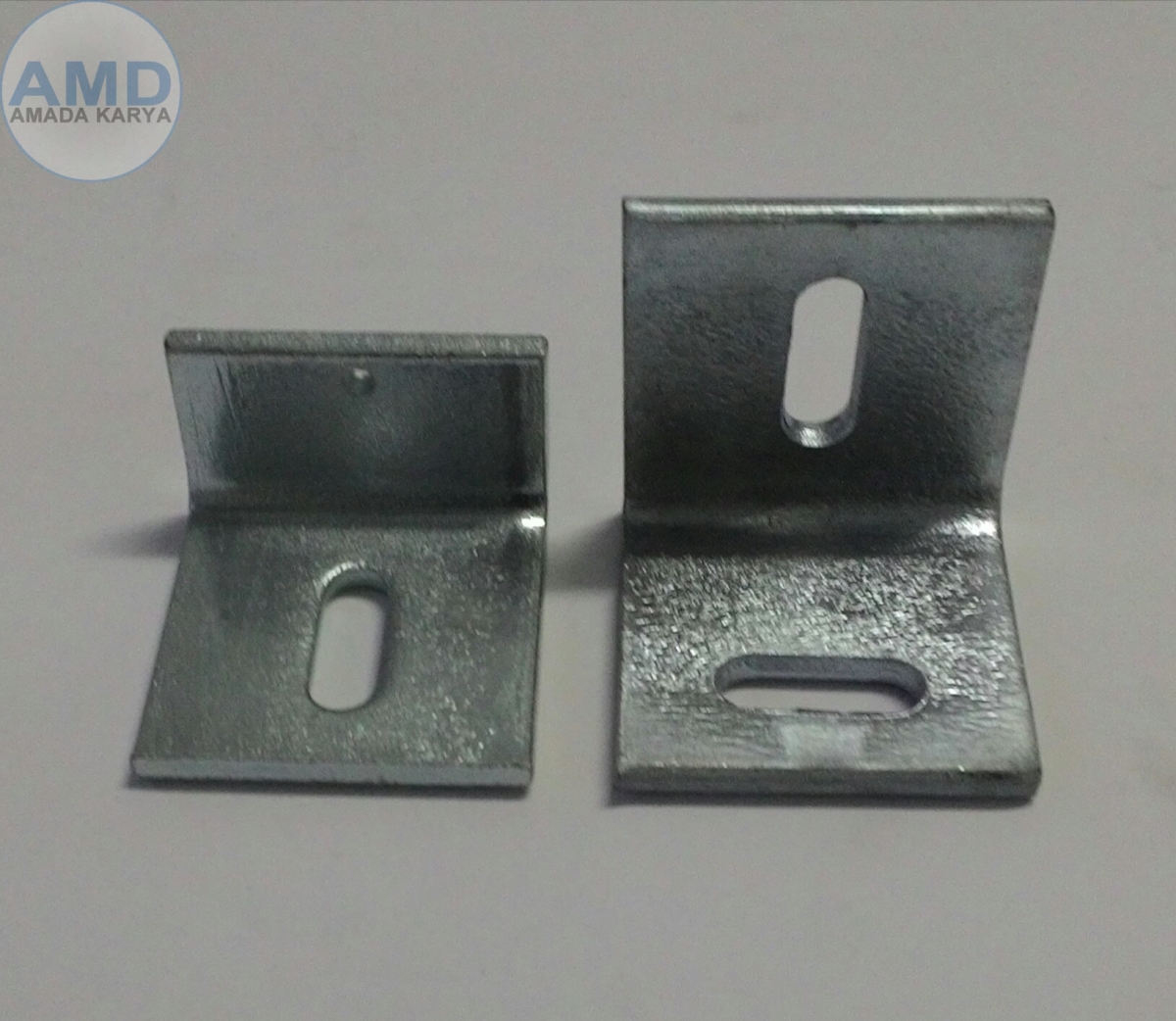 Marble Bracket Sample | Amada Karya